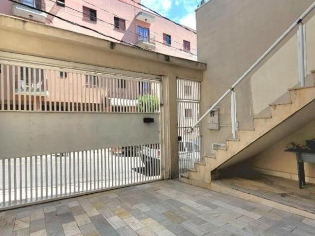 Sobrado para venda em Santa Terezinha com 3 quartos, sendo 3 suítes, 245.8m²