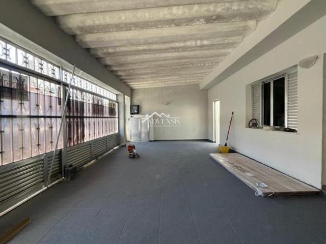 Sobrado para venda em Santa Terezinha de 214.00m² com 3 Quartos e 2 Garagens