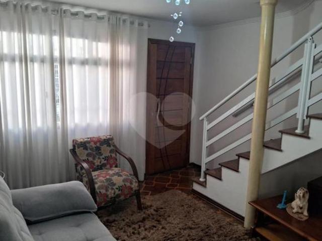 Sobrado para venda em Santa Terezinha de 57.00m² com 3 Quartos e 1 Garagem