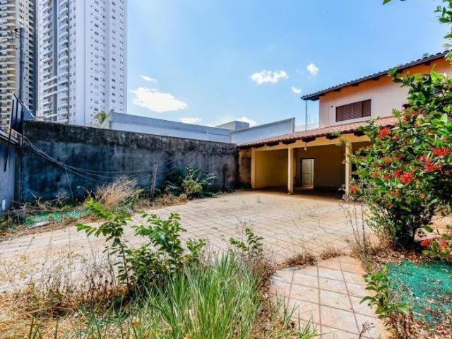 Sobrado para venda em Setor Marista, Goiânia
