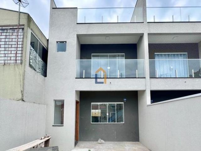 Sobrado para venda em Sítio Cercado de 190.00m² com 3 Quartos, 1 Suite e 2 Garagens