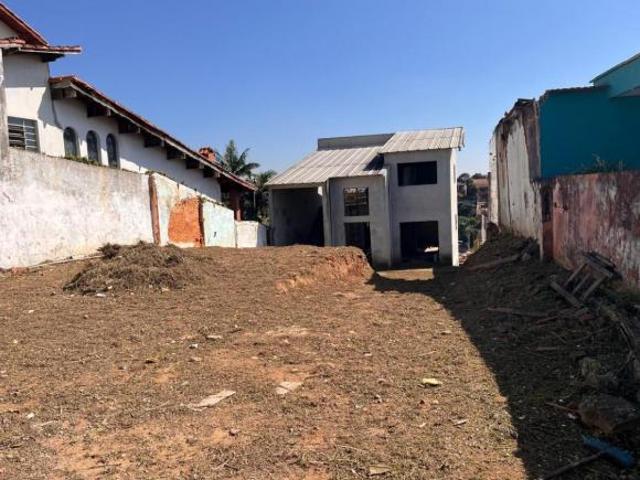 Sobrado para venda em Suíssa com 2 quartos, sendo 2 suítes, 231m²