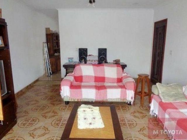 Sobrado para venda em Ponte Grande de 150.00m² com 3 Quartos, 1 Suite e 4 Garagens