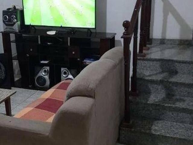 Sobrado para venda em Padroeira de 300.00m² com 4 Quartos, 1 Suite e 2 Garagens