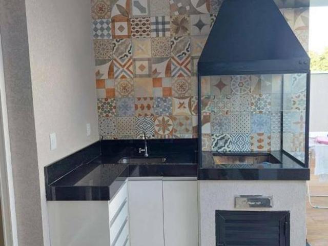 Sobrado para venda em Panorama Residence de 272.00m² com 4 Quartos, 4 Suites e 6 Garagens