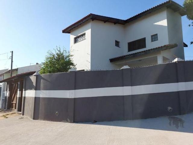 Sobrado para venda em Parque Manoel De Vasconcelos de 300.00m² com 3 Quartos, 1 Suite e 4 Garagens