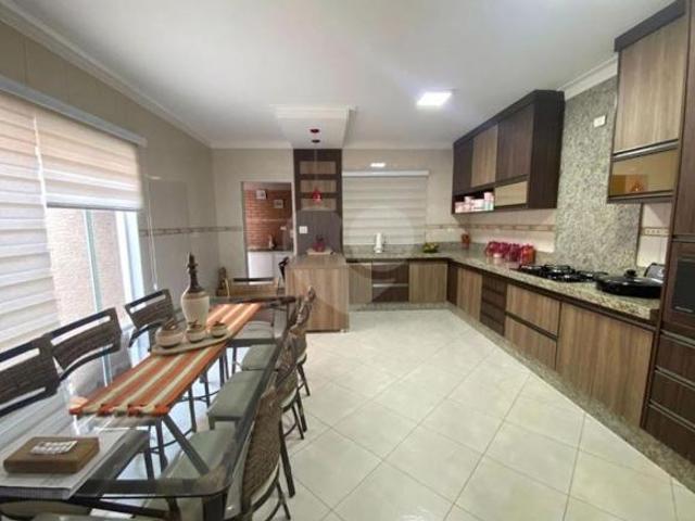 Sobrado para venda em Parque Almerinda Chaves de 210.00m² com 3 Quartos, 1 Suite e 2 Garagens