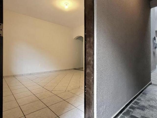 Sobrado para venda em Parque Capuava com 3 quartos, sendo 1 suíte, 162m²