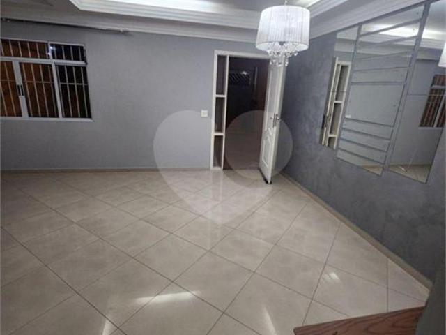 Sobrado para venda em Parque Da Represa de 173.00m² com 3 Quartos, 1 Suite e 2 Garagens