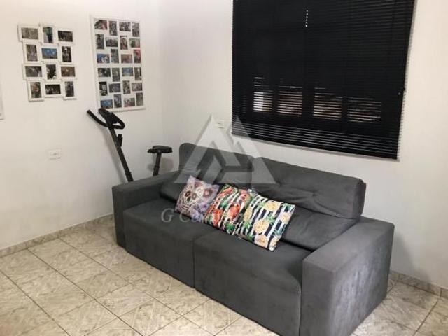 Sobrado para venda em Parque Das Américas de 176.00m² com 5 Quartos e 2 Garagens