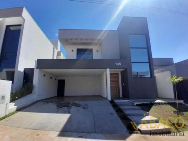 Sobrado para venda em Parque Faber 4 de 202.00m² com 3 Quartos, 3 Suites e 4 Garagens