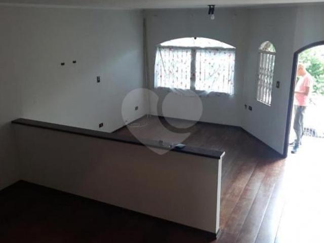 Sobrado para venda em Parque Jacatuba de 226.00m² com 3 Quartos, 1 Suite e 4 Garagens