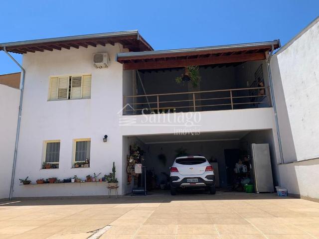 Sobrado para venda em Parque Jambeiro em Campinas São Paulo de 242.00m² com 3 Quartos, 1 Suíte e 5 Garagens