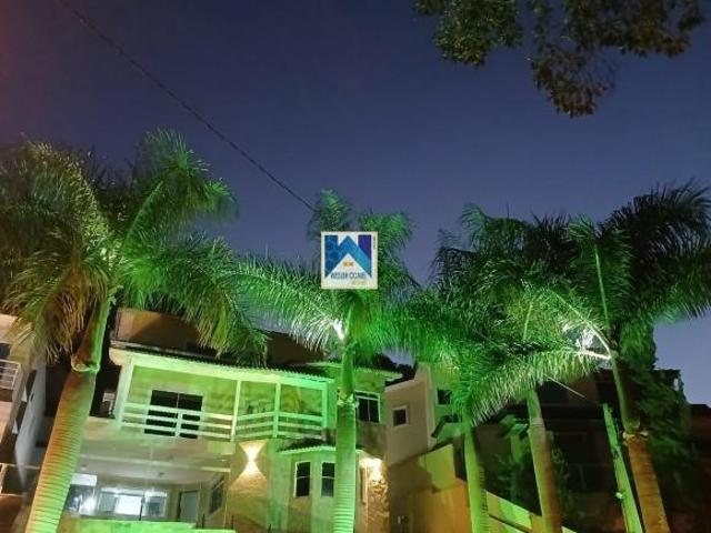 Sobrado para venda em Parque Residencial Itapeti de 407.00m² com 5 Quartos, 3 Suites e 4 Garagens