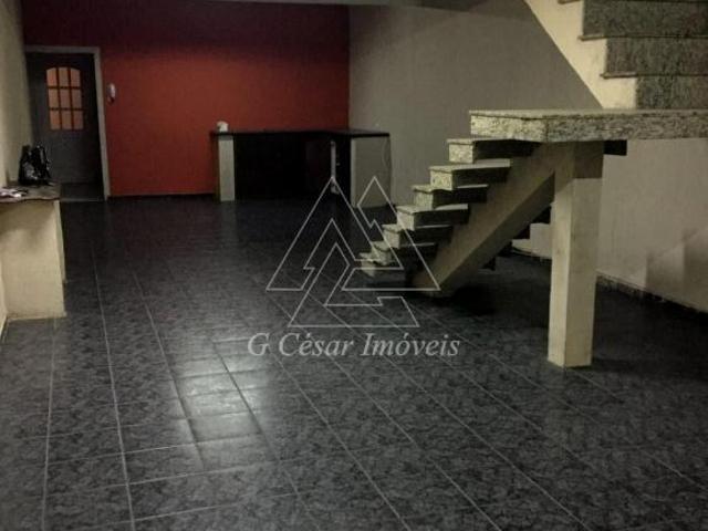 Sobrado para venda em Parque São Vicente de 330.00m² com 4 Quartos, 2 Suites e 2 Garagens