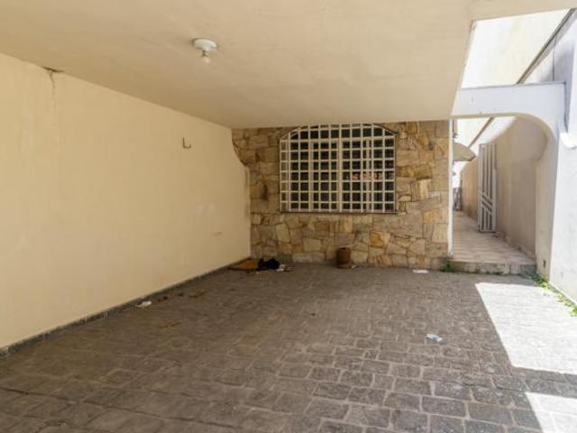 Sobrado para venda em Parque São Domingos com 3 quartos, sendo 1 suíte, 184m²