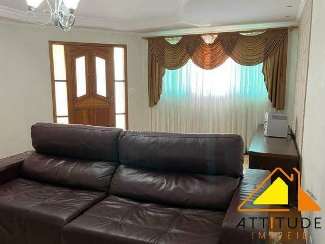 Sobrado para venda em Parque Selecta de 243.00m² com 3 Quartos, 1 Suite e 5 Garagens