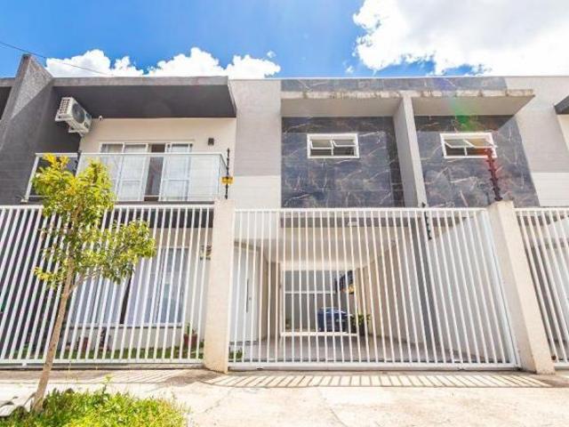 Sobrado para venda em Pedro Moro de 151.00m² com 3 Quartos, 1 Suite e 3 Garagens