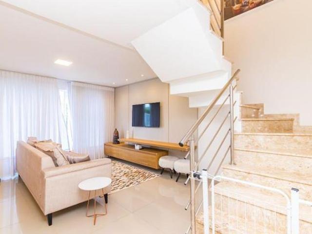 Sobrado para venda em Pedro Moro de 151.00m² com 3 Quartos, 1 Suite e 3 Garagens