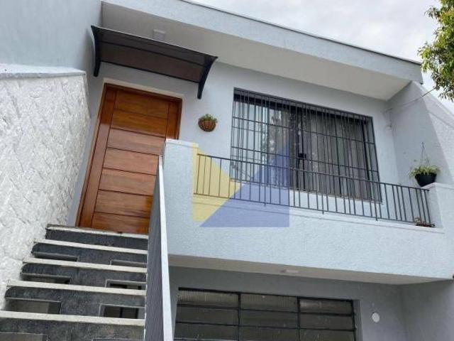 Sobrado para venda em Penha de 194.00m² com 3 Quartos, 1 Suite e 3 Garagens