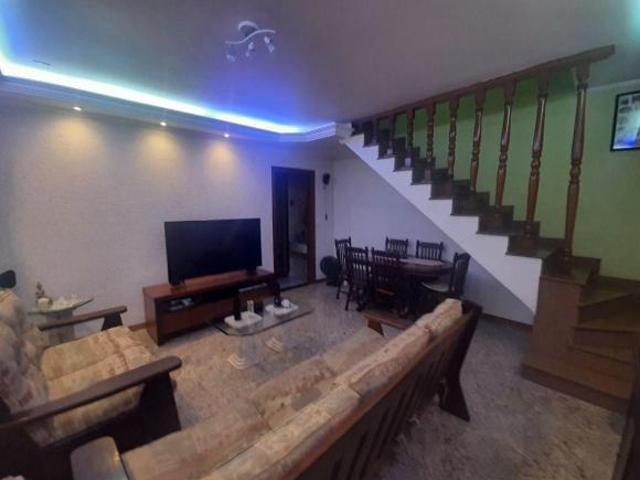 Sobrado para venda em Penha De França de 145.00m² com 3 Quartos e 3 Garagens