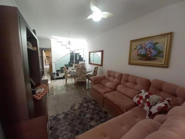 Sobrado para venda em Penha De França de 82.00m² com 3 Quartos, 1 Suite e 2 Garagens
