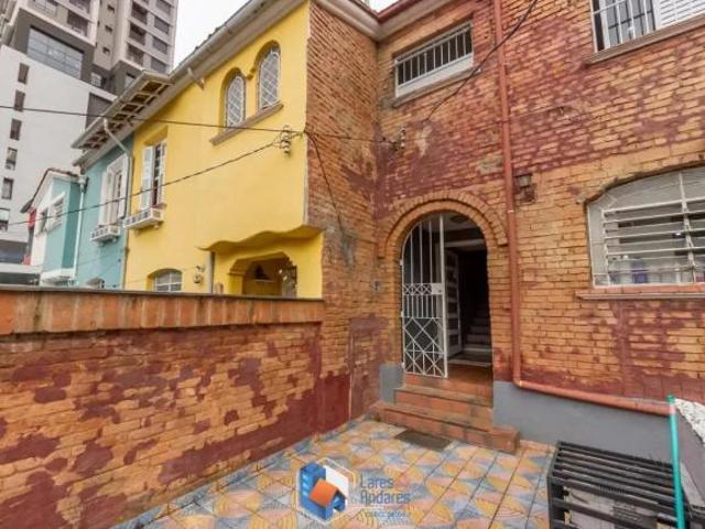 Sobrado para venda em Perdizes com 4 quartos, sendo 1 suíte, 110m²
