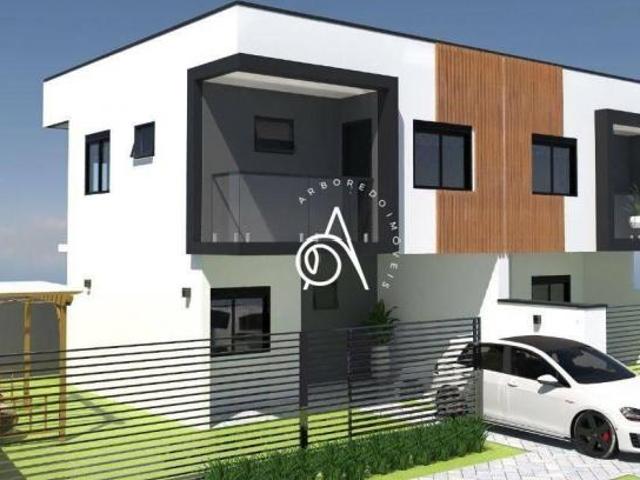 Sobrado para venda em Pinheirinho de 84.00m² com 3 Quartos, 1 Suite e 1 Garagem