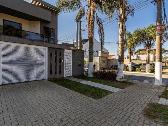 Sobrado para venda em Pinheirinho de 95.00m² com 3 Quartos e 1 Garagem