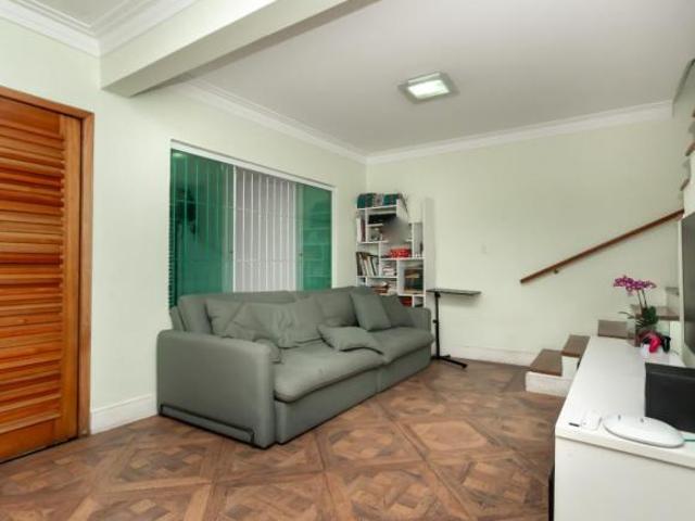 Sobrado para venda em Planalto Paulista com 3 quartos, sendo 1 suíte, 180m²