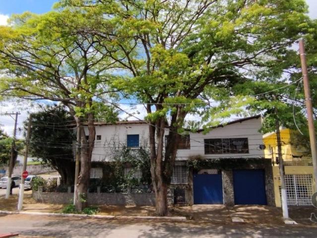 Sobrado para venda em Indianópolis em São Paulo São Paulo de 80.00m² com 2 Quartos, 1 Suíte e 2 Garagens