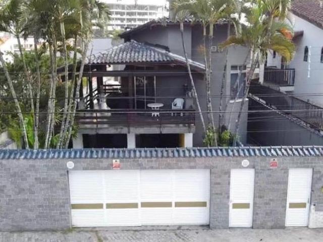 Sobrado para Venda em Praia Grande, Florida, 3 dormitórios, 3 suítes, 2 banheiros