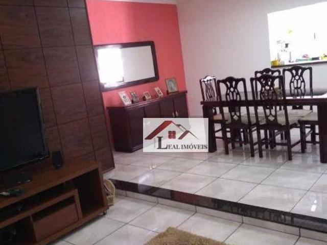 Sobrado para venda em Prosperidade de 293.00m² com 3 Quartos, 1 Suite e 3 Garagens