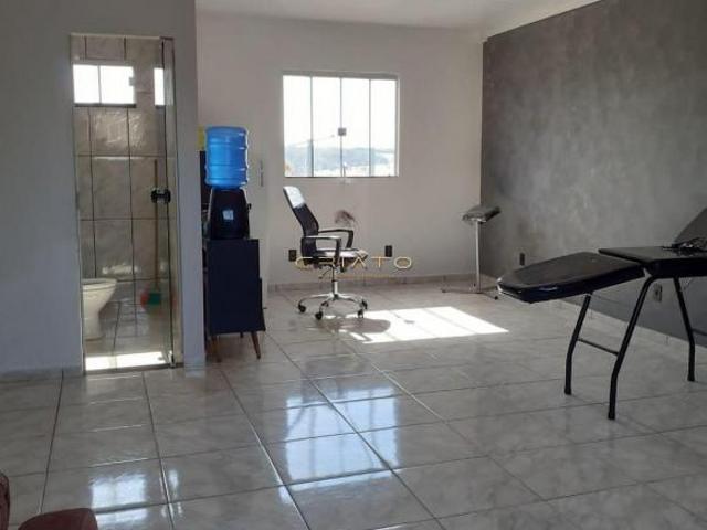 Sobrado para venda em Recanto do Sol, Anápolis