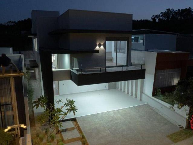 Sobrado para venda em Recanto Quarto Centenário em Jundiaí São Paulo de 238.00m² com 3 Quartos, 3 Suítes e 4 Garagens