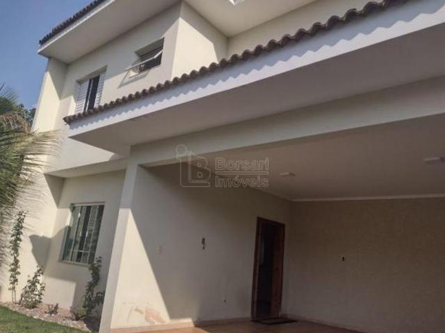 Sobrado para venda em Residencial Cambuy de 197.00m² com 4 Quartos, 1 Suite e 4 Garagens