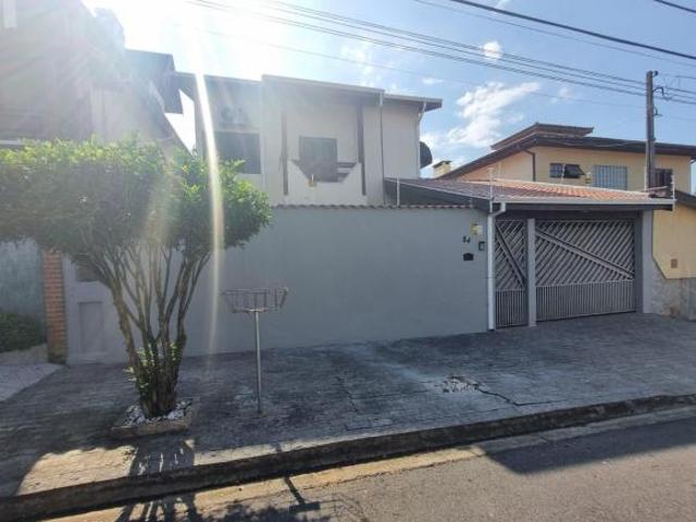 Sobrado para venda em Residencial Campo Belo de 276.00m² com 3 Quartos, 1 Suite e 4 Garagens