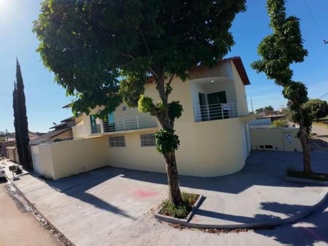 Sobrado para venda em Residencial Canadá, Goiânia