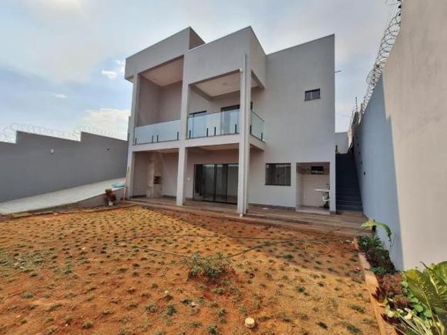 Sobrado para venda em Residencial Ana Caroline, Anápolis