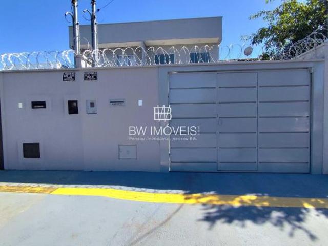 Sobrado para venda em Residencial Aquários, Goiânia