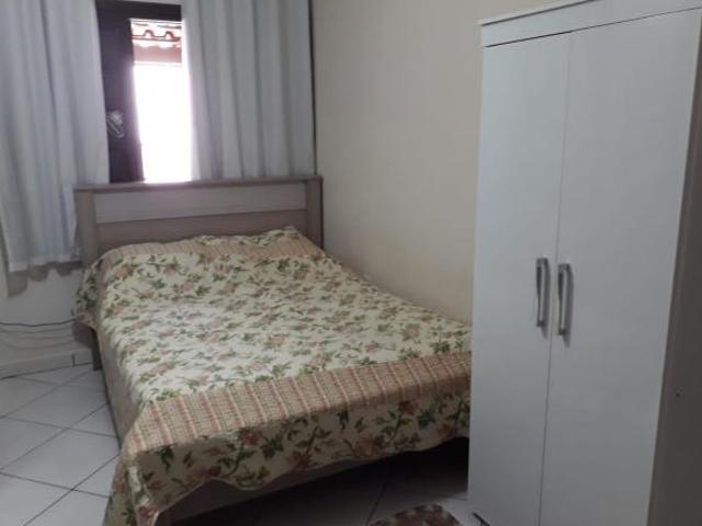 Sobrado para venda em Residencial Mombaca de 199.00m² com 3 Quartos, 1 Suite e 4 Garagens