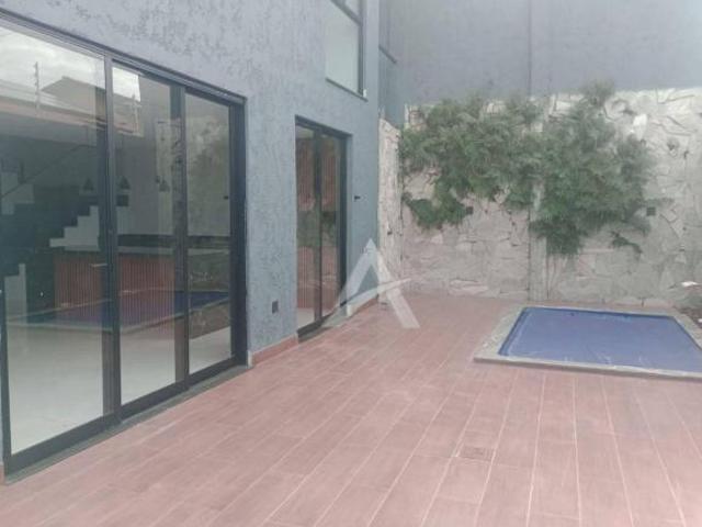 Sobrado para venda em Residencial Paris, Anápolis