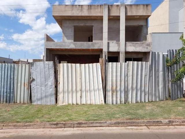 Sobrado para venda em Residencial Real Park Sumaré de 230.00m² com 4 Quartos, 1 Suite e 4 Garagens