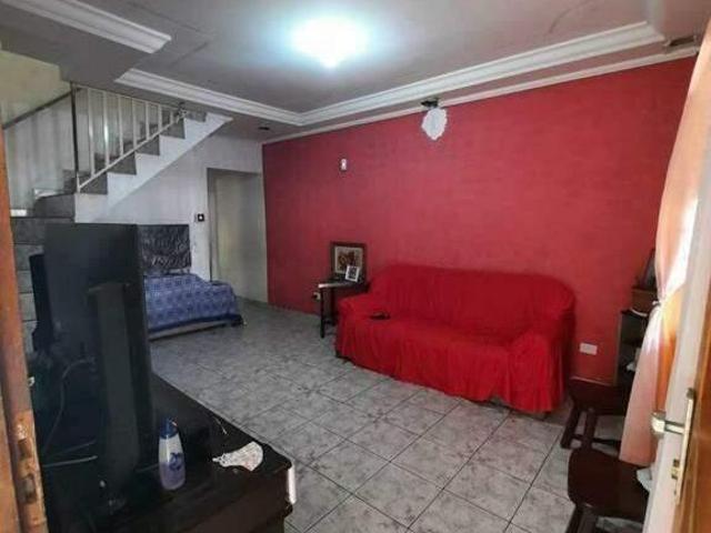 Sobrado para venda em Rudge Ramos de 200.00m² com 3 Quartos, 1 Suite e 2 Garagens