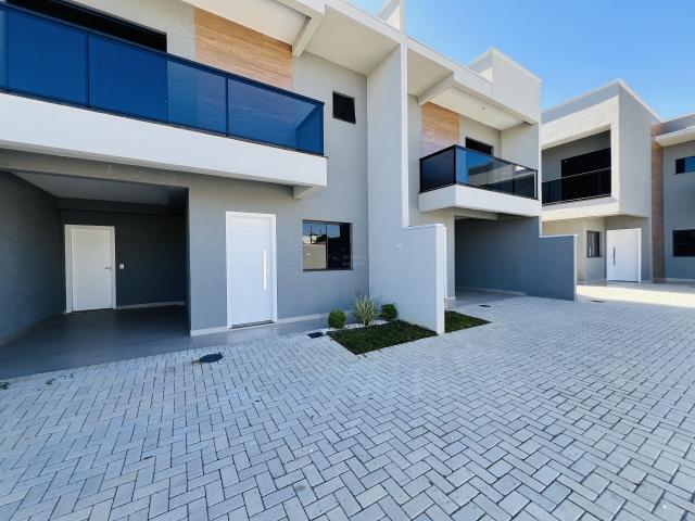 Sobrado para venda em Tindiquera em Araucária Paraná de 122.00m² com 3 Quartos e 1 Suíte