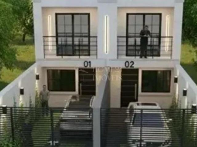 Sobrado para venda em Umbará de 83.00m² com 2 Quartos, 1 Suite e 1 Garagem