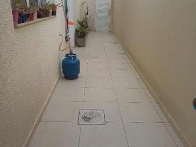 Sobrado para venda em Vossoroca de 345.00m² com 3 Quartos, 3 Suites e 4 Garagens