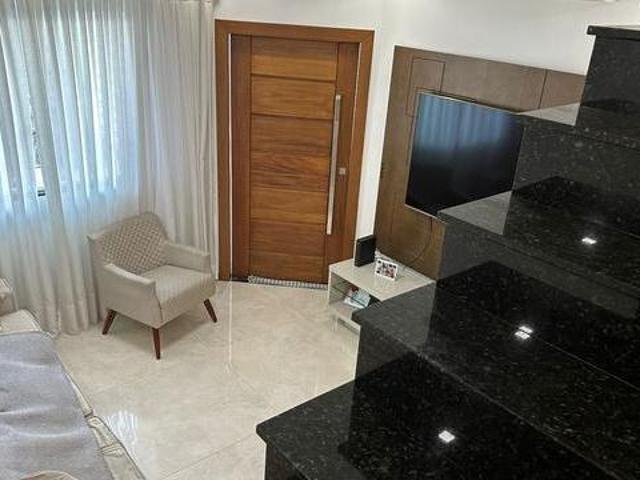 Sobrado para venda em Vargem Grande de 200.00m² com 3 Quartos, 1 Suite e 3 Garagens