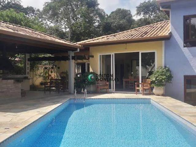Sobrado para venda em Vila Verde de 367.00m² com 3 Quartos, 1 Suite e 3 Garagens
