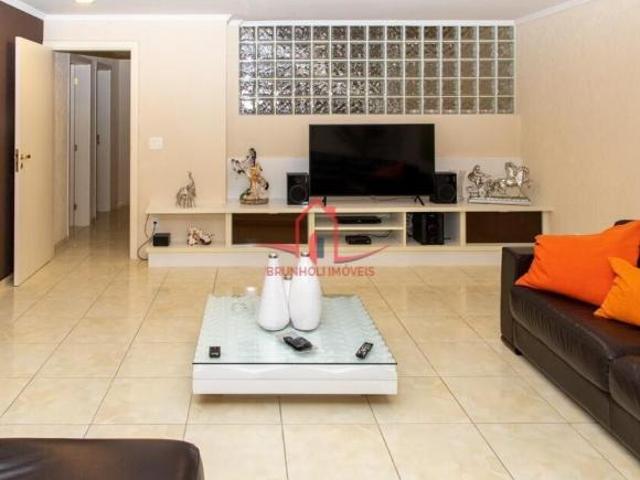 Sobrado para venda em Vila Viotto de 400.00m² com 4 Quartos, 2 Suites e 6 Garagens